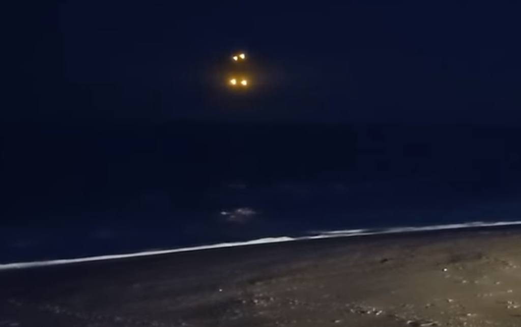 UFO? North Carolina fisherman captures video of lights multiplying over ... UFO? North Carolina fisherman captures video of lights multiplying over ...