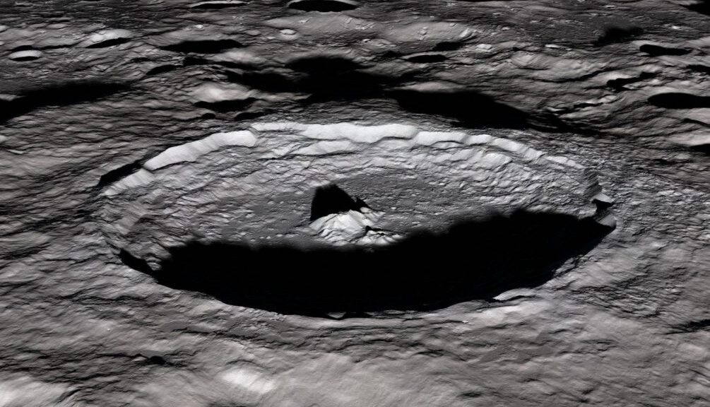 A city built by the moon inhabitants? NASA will send a rover to the ...