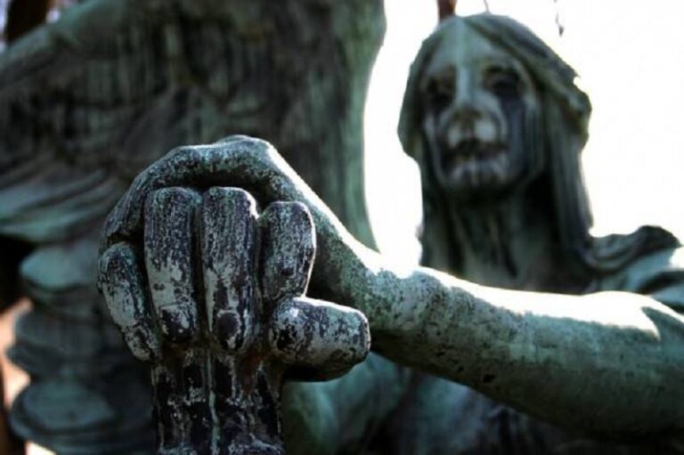 A child traveled to the future and witnessed its conclusion. The Second ...